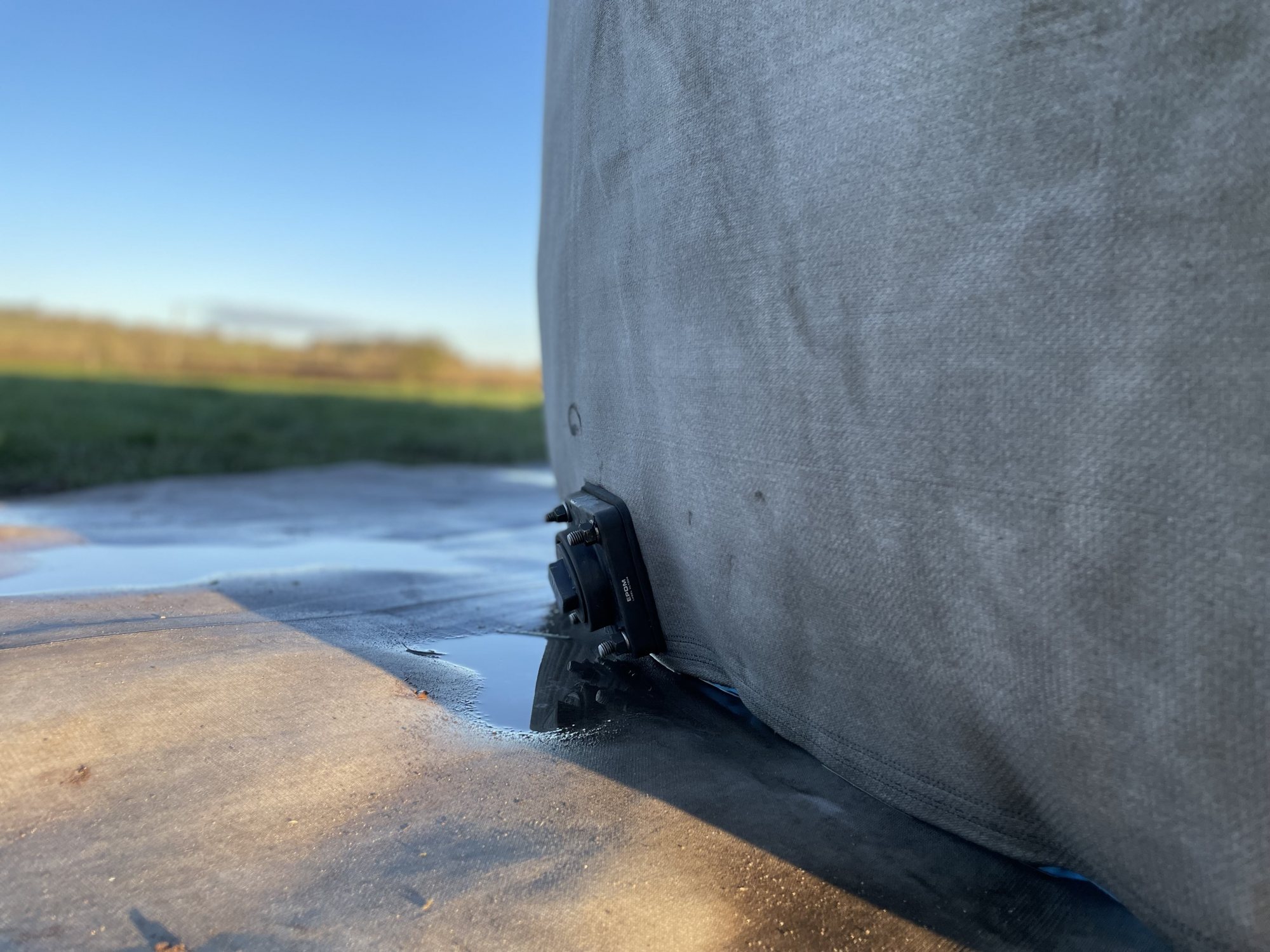 Deploy 14,000 Litre Inflatable Concrete Water Tank - Tanks Direct