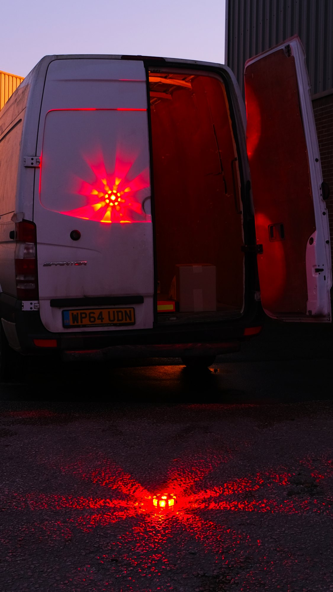 Hotline Streetflare - LED Warning Flares - Tanks Direct