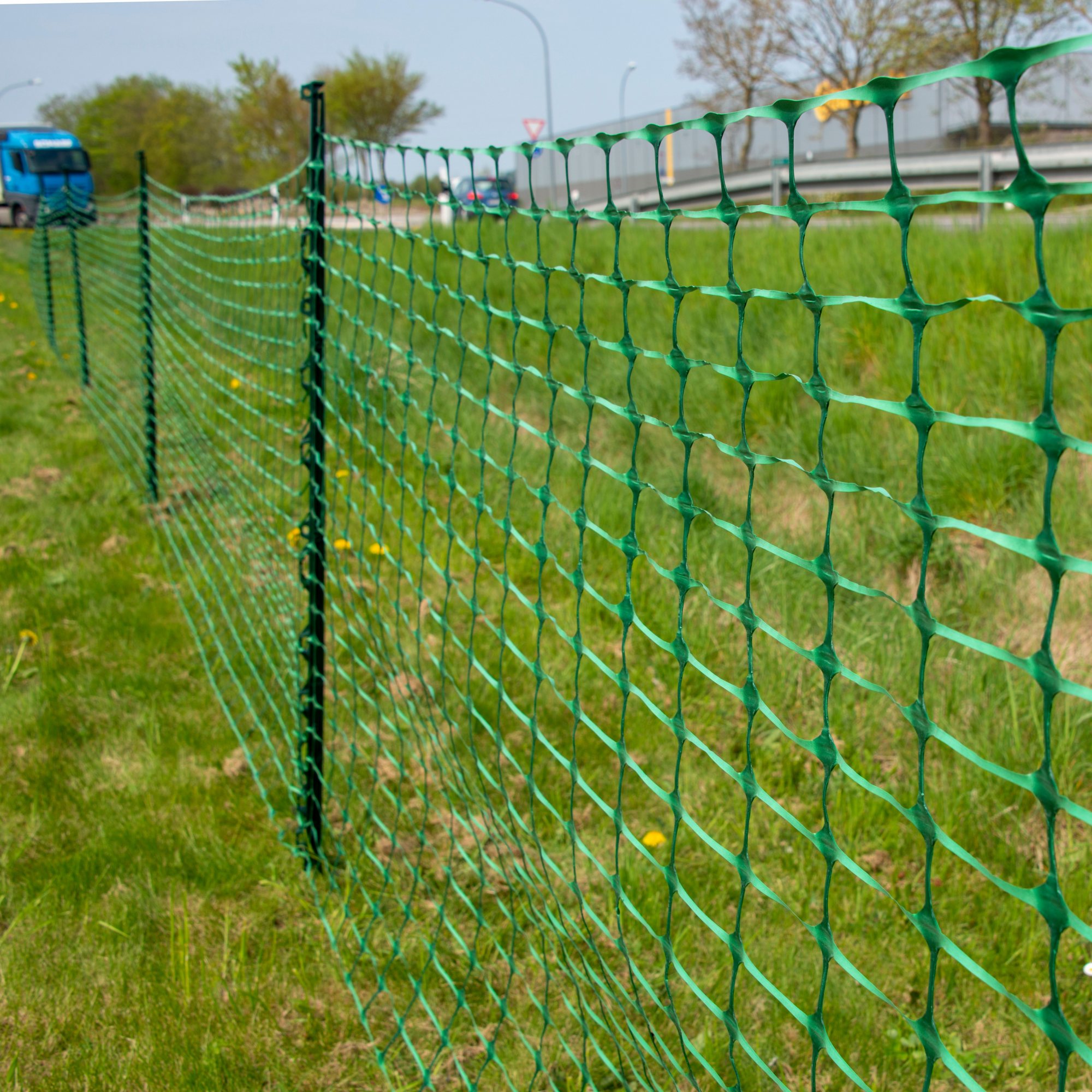 Hotline 50m Plastic Fencing Mesh Roll - Various Colours - Tanks Direct