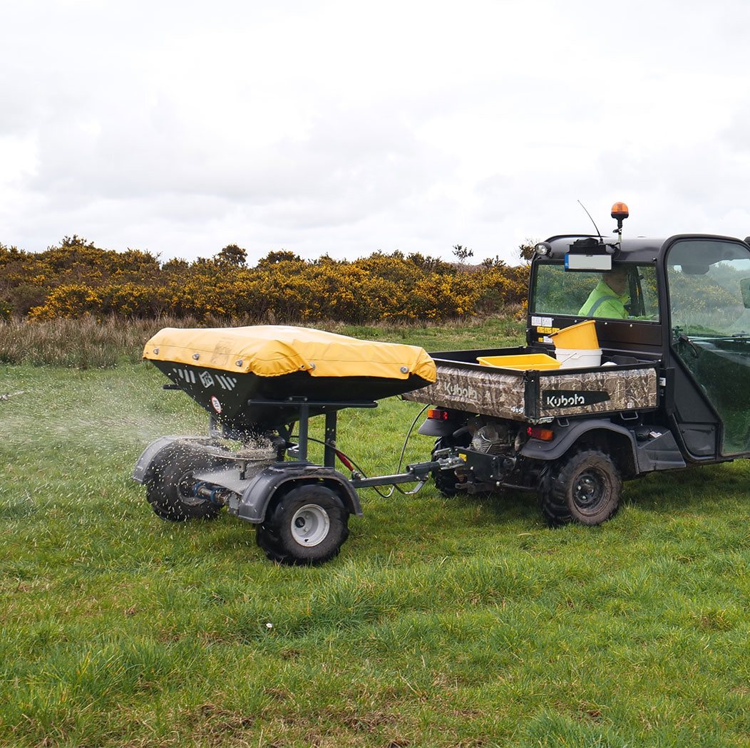 JFC Manually Controlled ATV Fertiliser Spreader - Tanks Direct