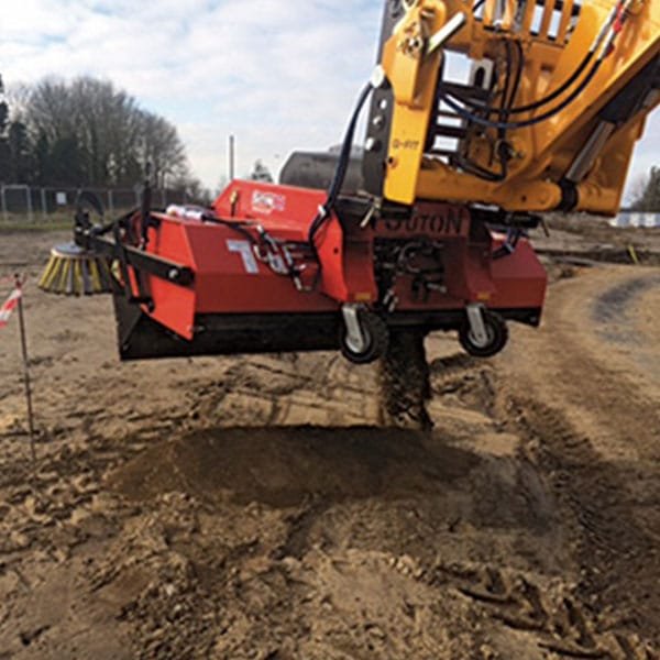 Invicta Forklift Mounted Hydraulic Sweeper/Collector - Tanks Direct