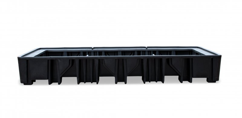 Platformless Triple IBC Bund - Tanks Direct